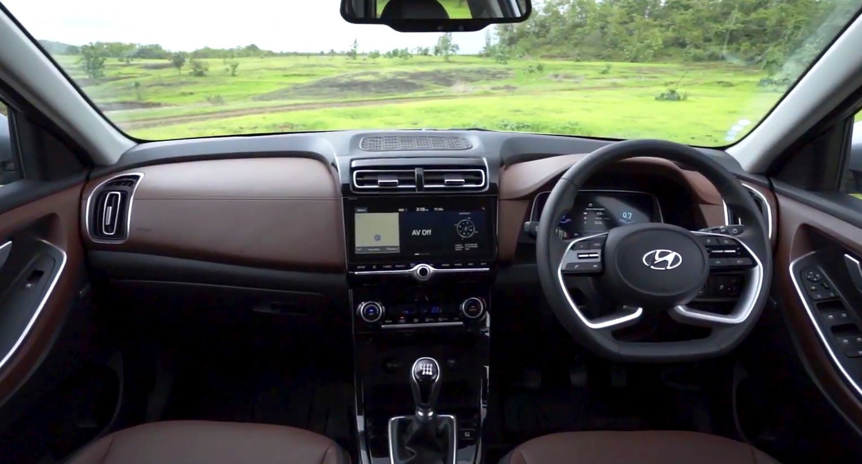 Hyundai Alcazar technical specifications and fuel economy